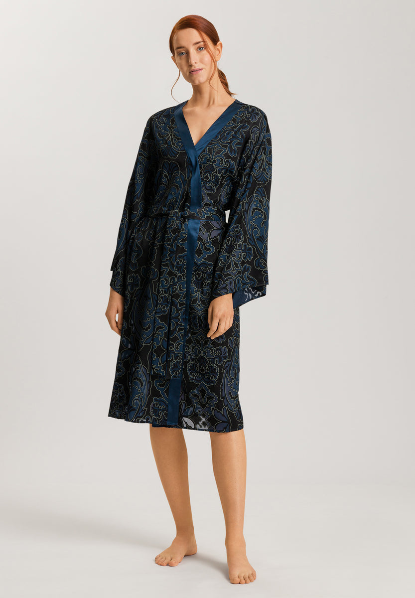 Marlene Robe – Fino Lino Fine Linens & Accessories